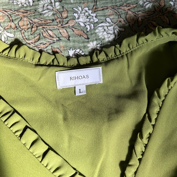 Dresses | The Green Ruched Trim Poet Sleeve Midi Dress With Tie | Poshmark